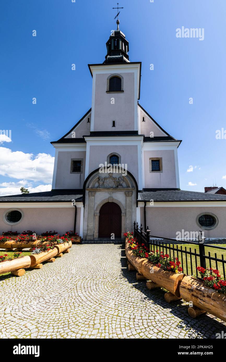 Europe, Poland, Lower Silesian, Sanktuarium Maria Sniezna / Kirche ...