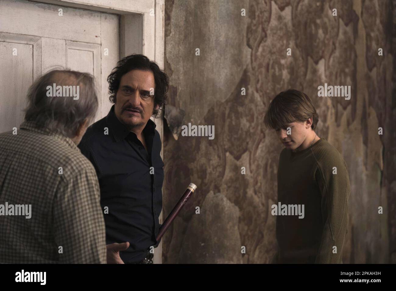 DOUBLE DOWN SOUTH, (aka SOUTHERN GOTHIC), from left: Tom Bower, Kim ...