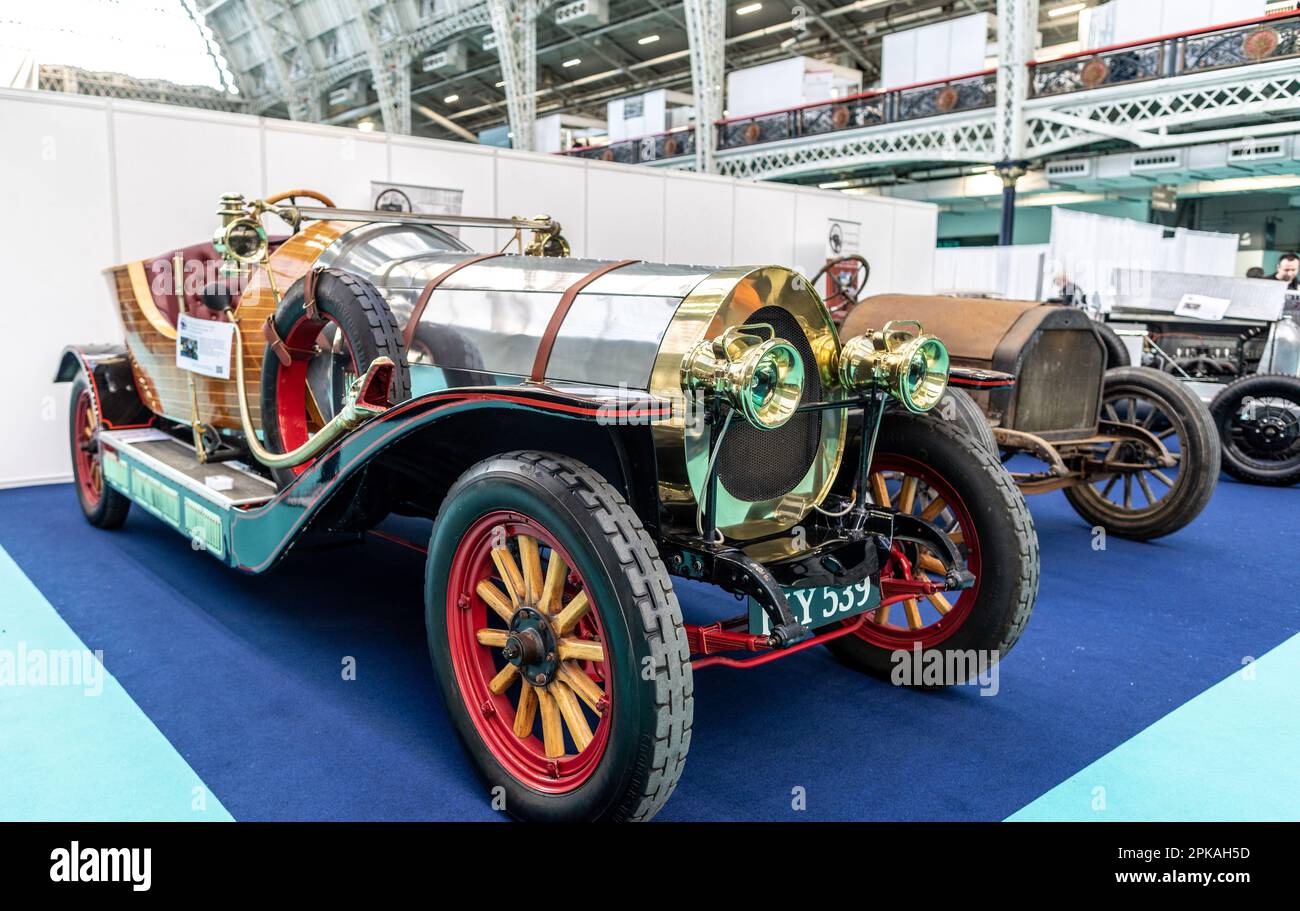 Film chitty chitty bang bang hi-res stock photography and images - Alamy