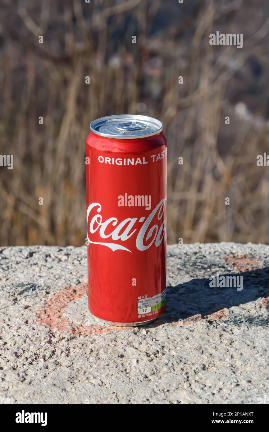 Coca cola can design hi-res stock photography and images - Alamy