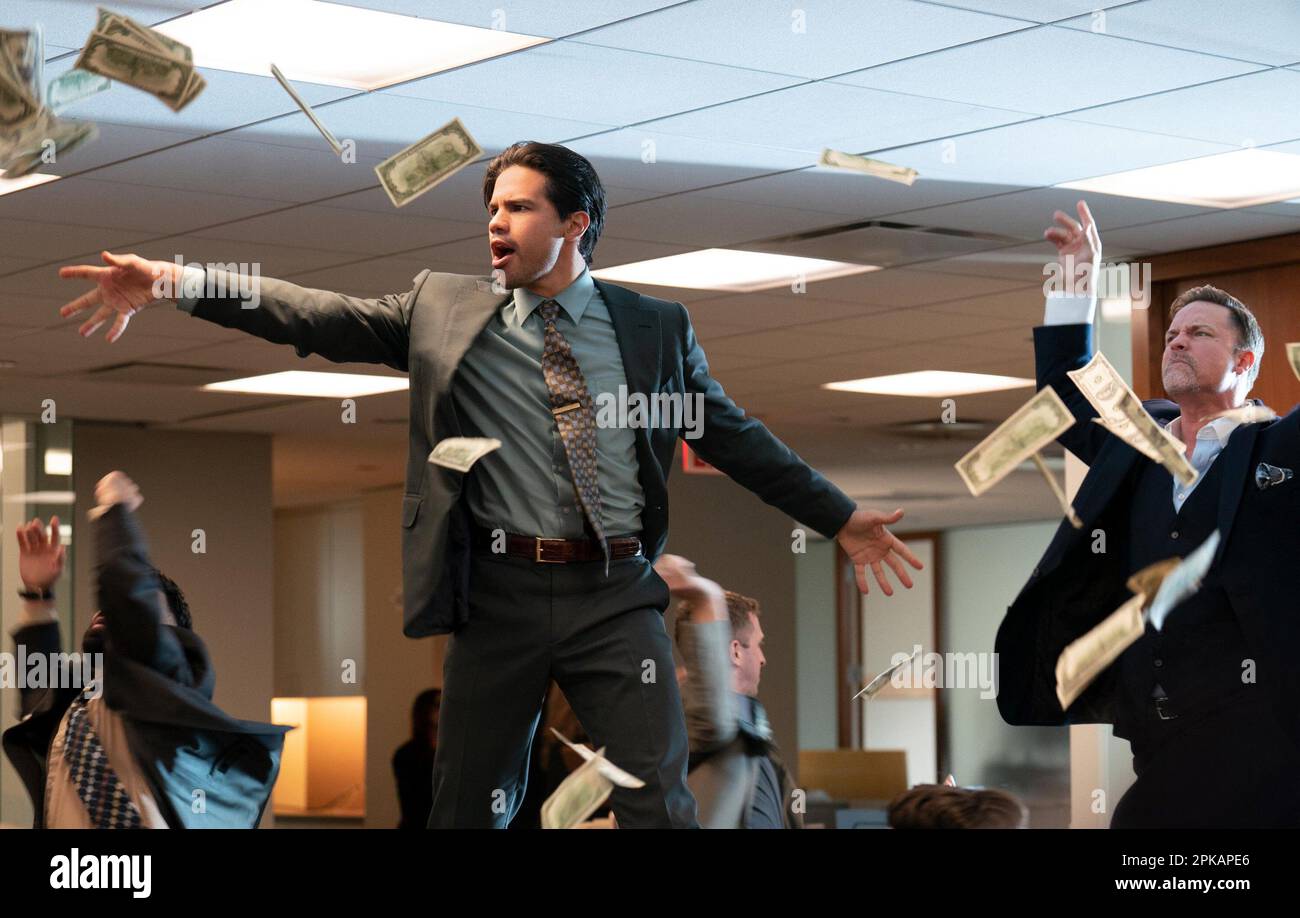 UP HERE, from left: Carlos Valdes, Scott Porter, 'Miguel', (Season 1 ...