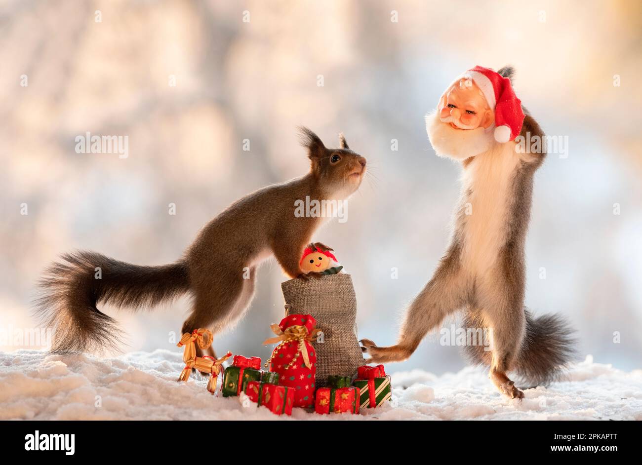 Santa mask hi-res stock photography and images - Alamy
