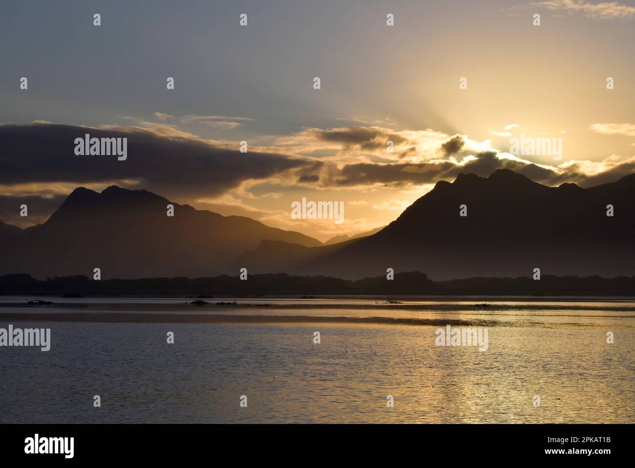 Overberg mountains hi-res stock photography and images - Alamy