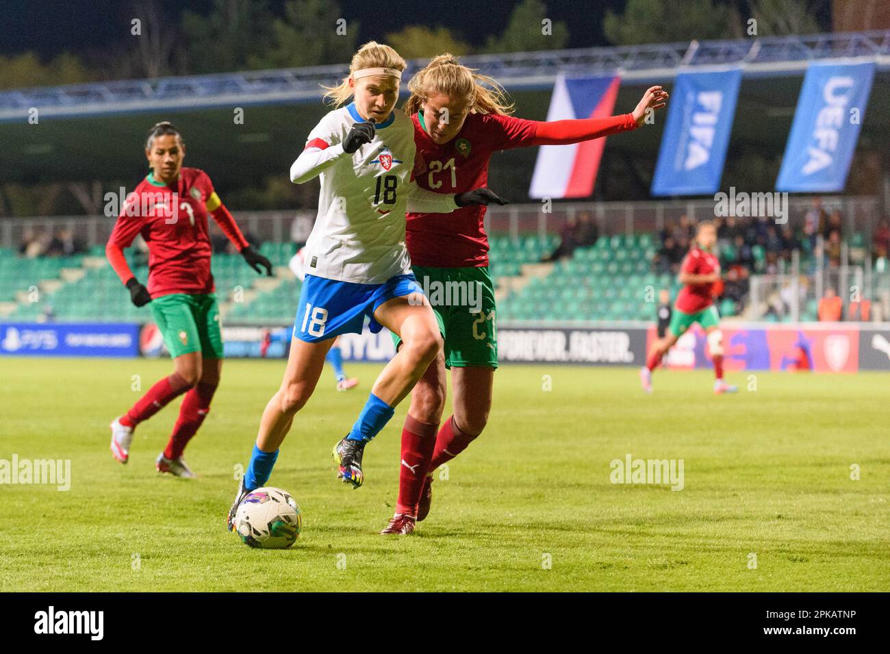 Yasmin mrabet hi-res stock photography and images - Alamy