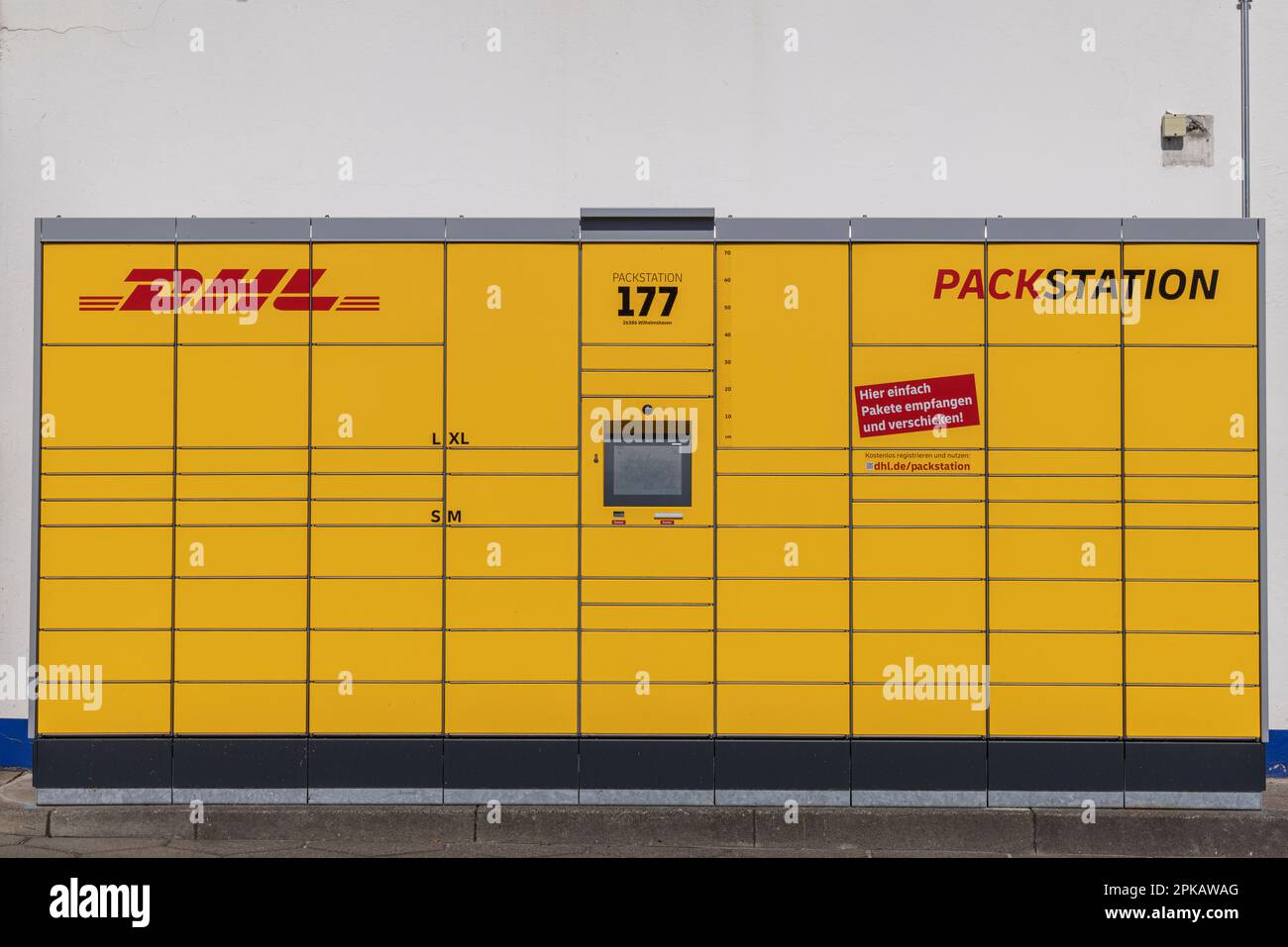 DHL Packstation 177, at a JET gas station, symbol picture, pick up and ...