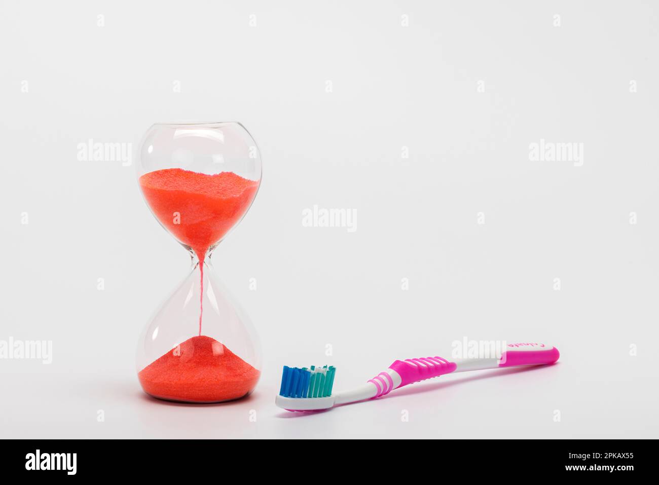 Hourglass, red, toothbrush, symbol image, tooth brushing time, brushing ...