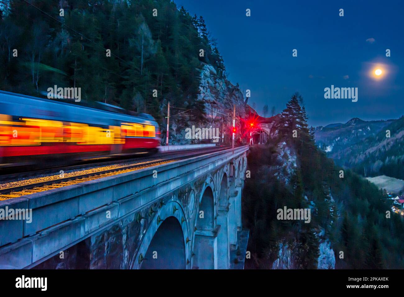 Breitenstein: Semmeringbahn (Semmering Railway), viaduct Krausel-Klause ...
