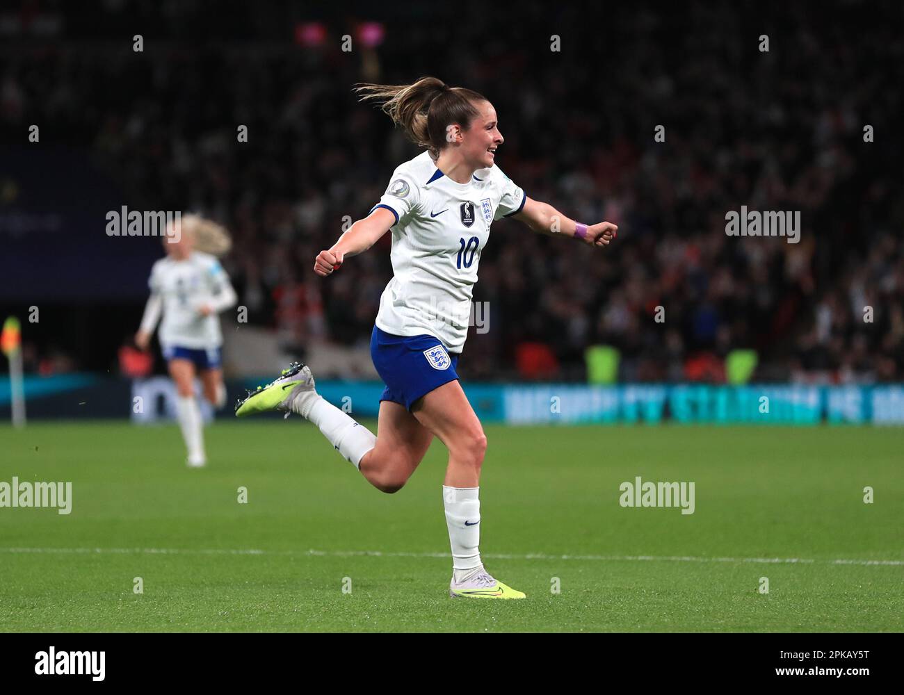 Ella toone england euros hi-res stock photography and images - Alamy