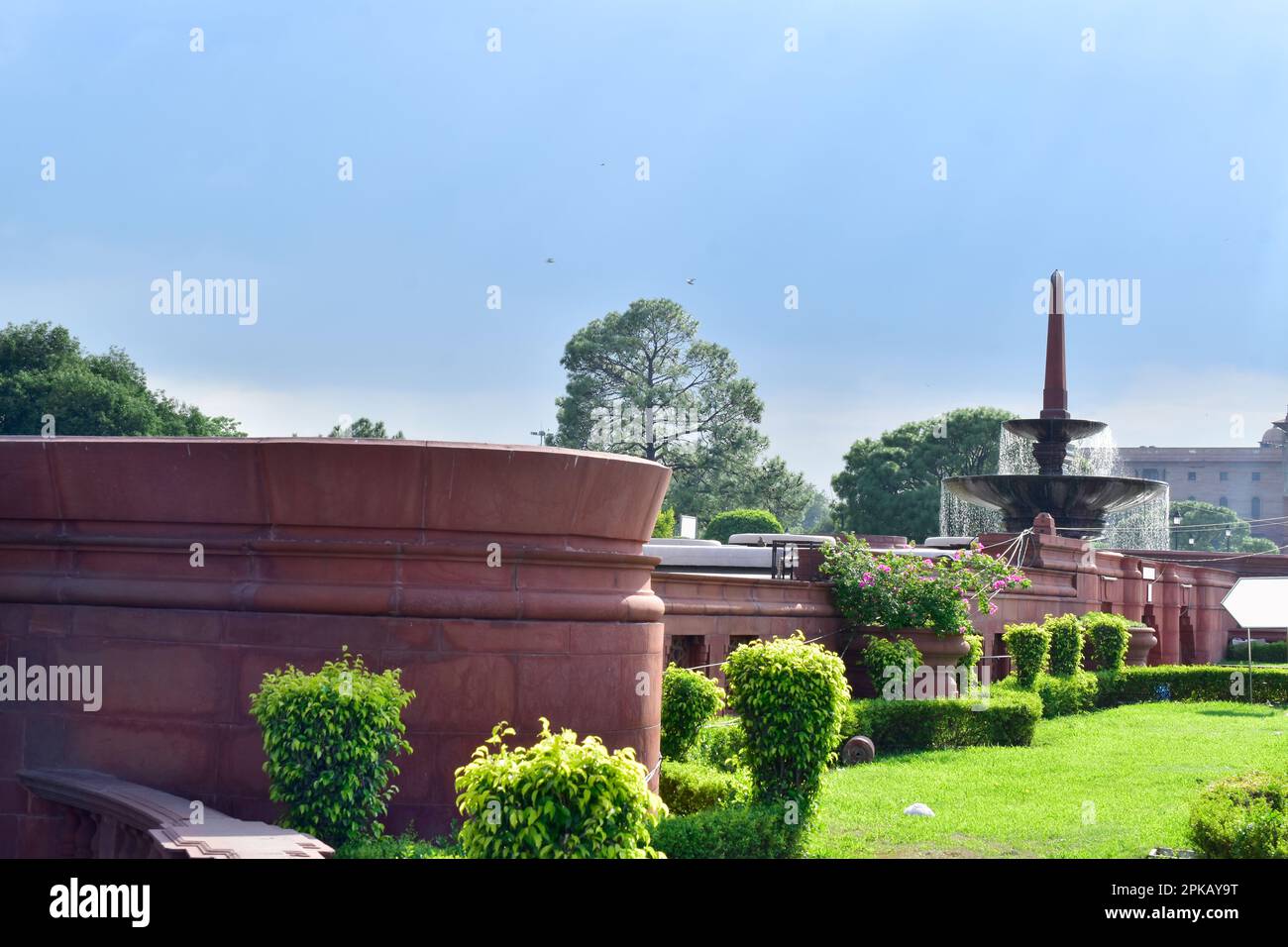 Back view of indian president house Stock Photo - Alamy