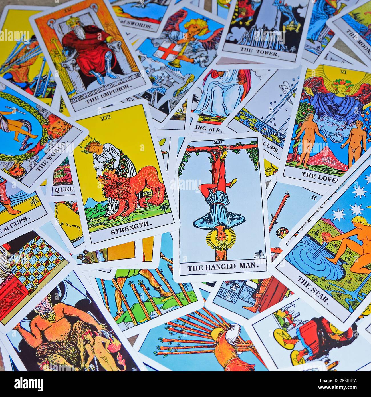 Tarot cards-scattered arrangement Stock Photo - Alamy