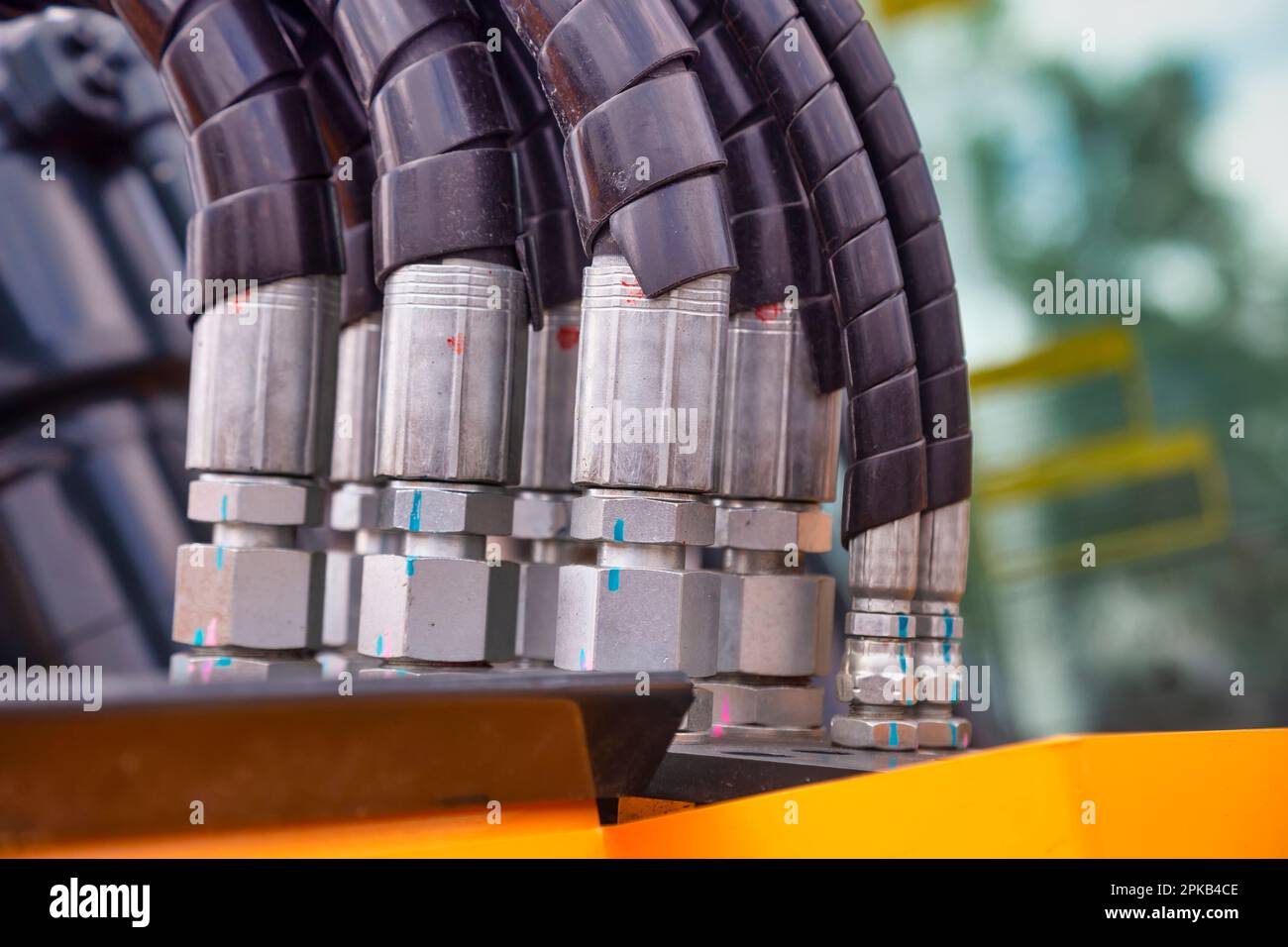 Hydraulic pipes and hoses of heavy industry machine Stock Photo - Alamy