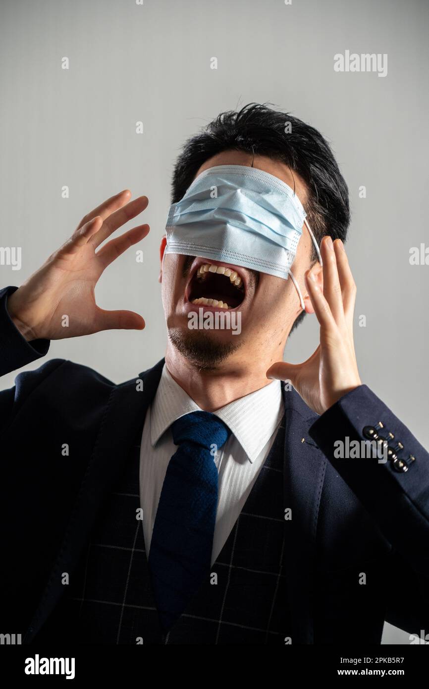 Screaming face hospital hi-res stock photography and images - Alamy