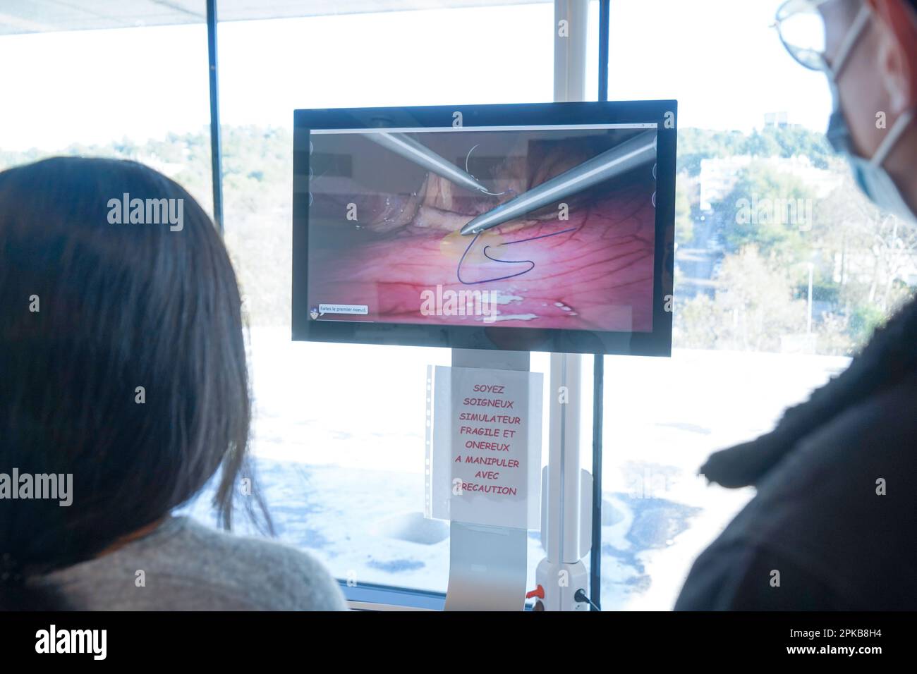 Internal students in digestive surgery train on a Lap Sim simulation ...