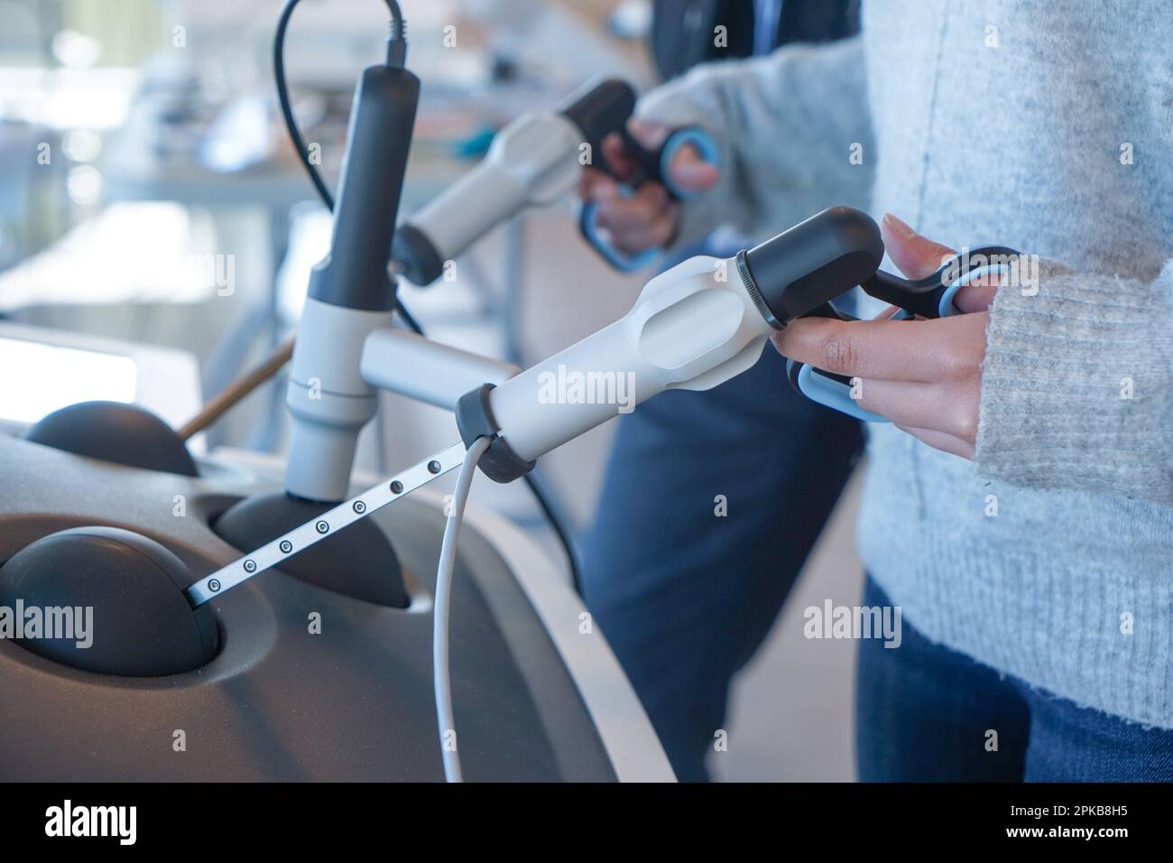 Internal students in digestive surgery train on a Lap Sim simulation ...