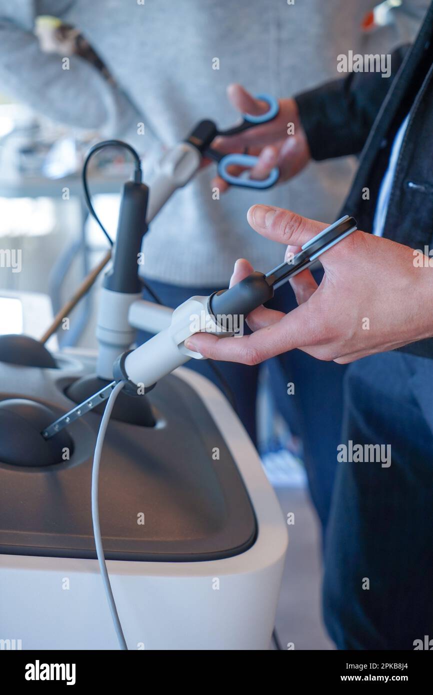 Internal students in digestive surgery train on a Lap Sim simulation ...