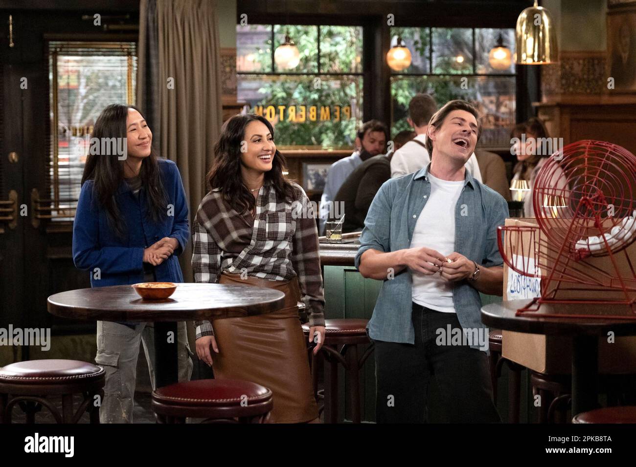 HOW I MET YOUR FATHER, from left: Tien Tran, Francia Raisa, Christopher ...