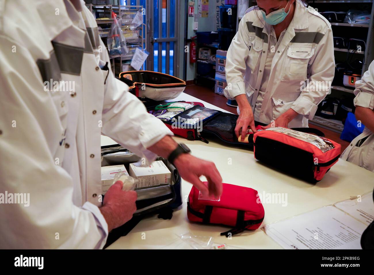 A hospital-based emergency service operates 24 hours a day, 7 days a ...
