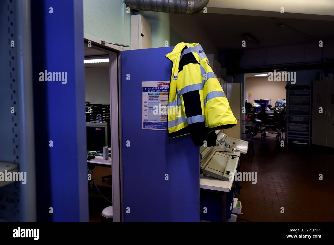 A hospital-based emergency service operates 24 hours a day, 7 days a ...