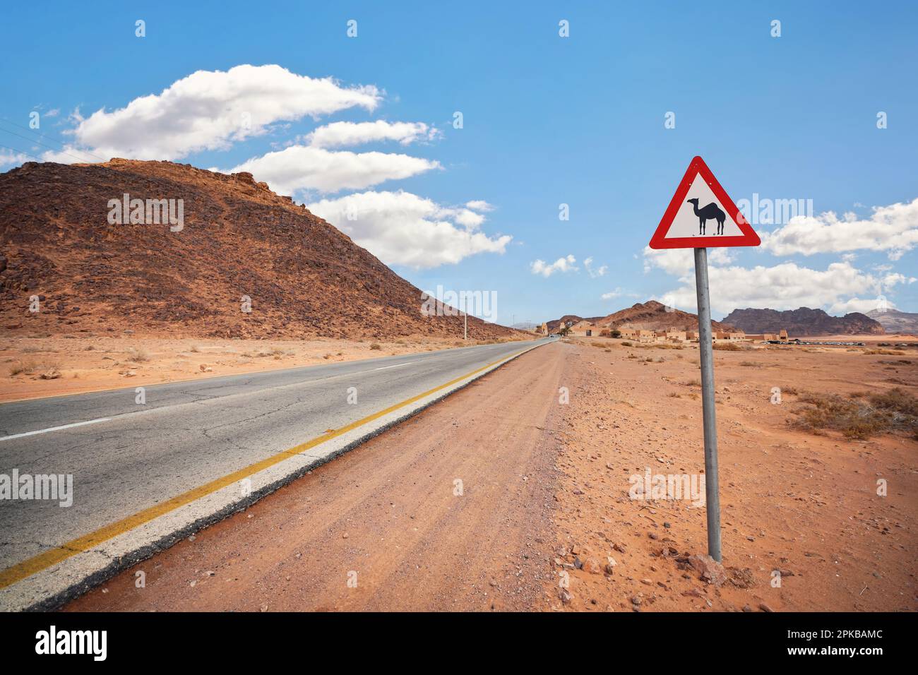 Empty red triangle hi-res stock photography and images - Alamy