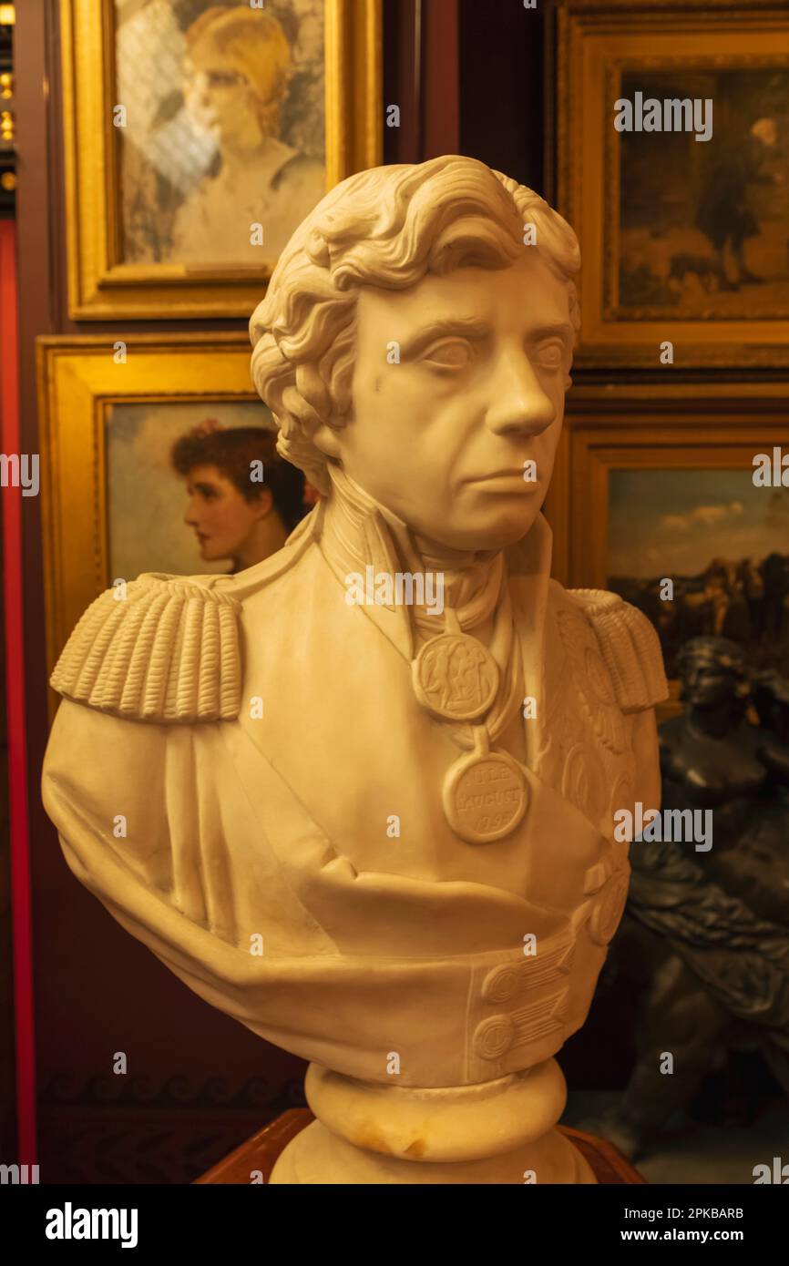Marble bust of admiral lord nelson hi-res stock photography and images ...