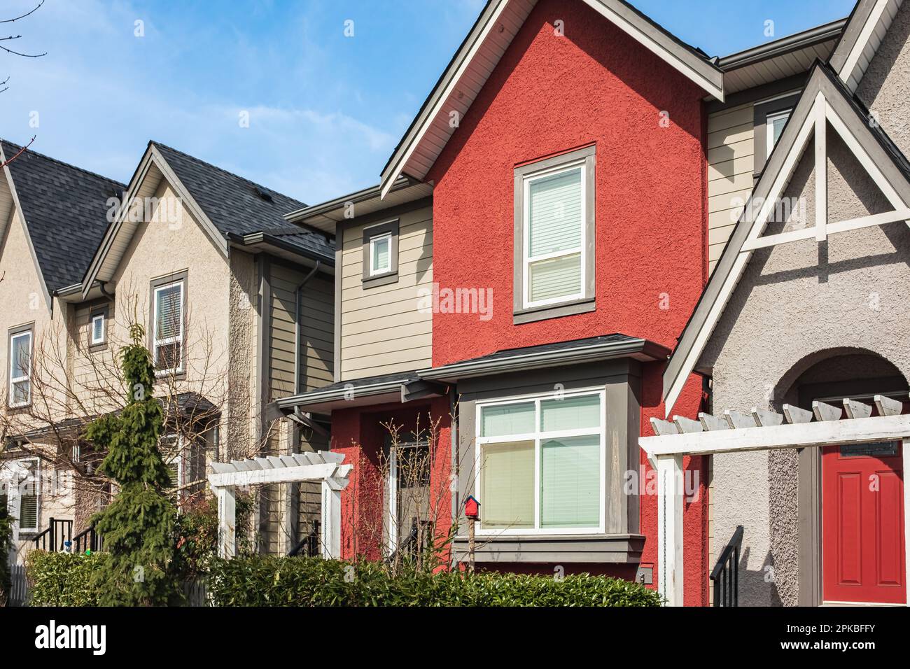 Brand new upscale townhomes in a Canadian neighbourhood. Nice ...