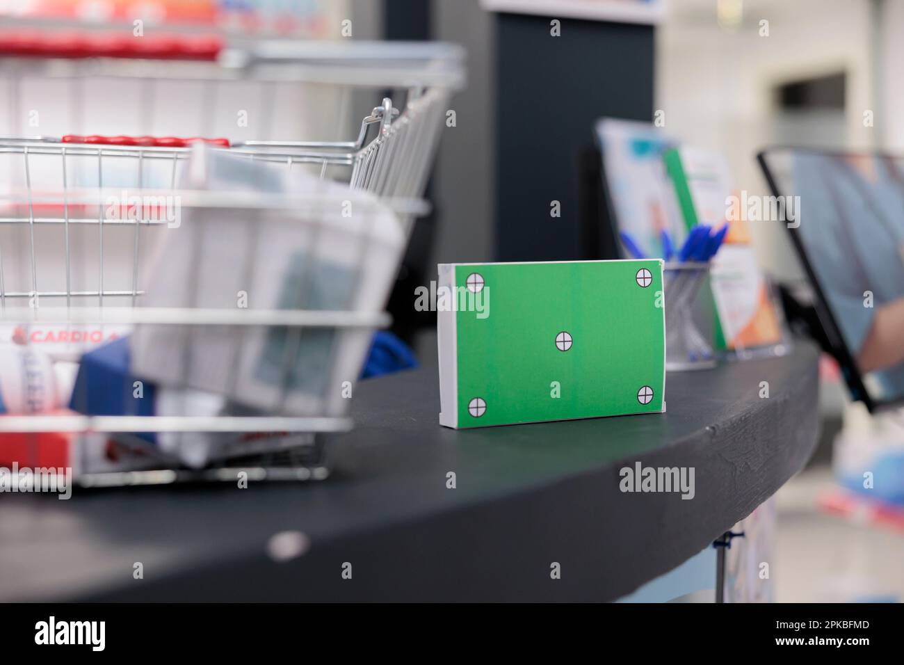 Empty drugstore green screen hi-res stock photography and images - Alamy