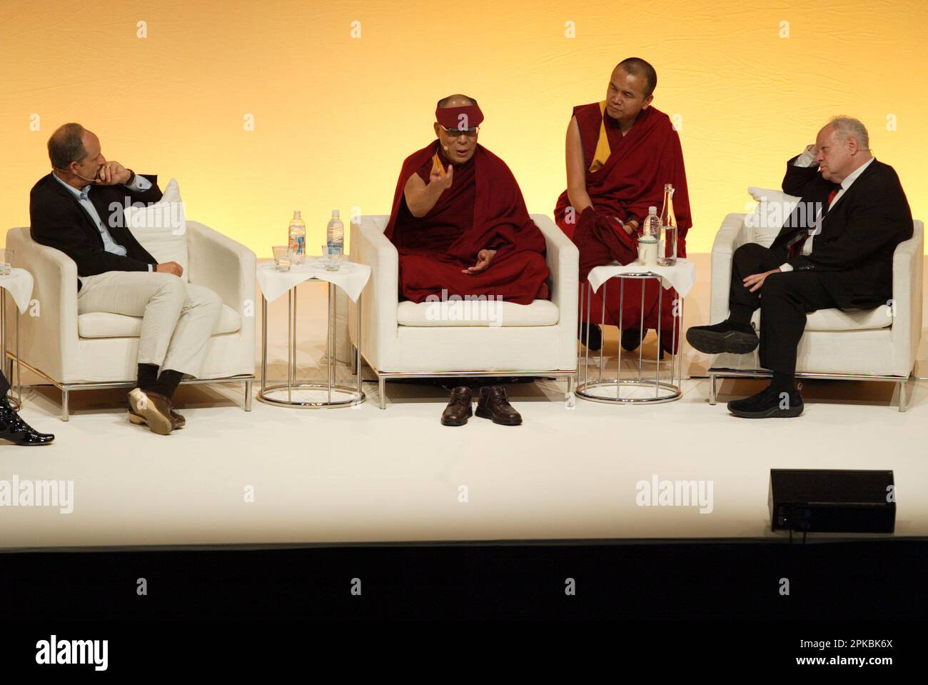 Lama lama people australia hi-res stock photography and images - Alamy