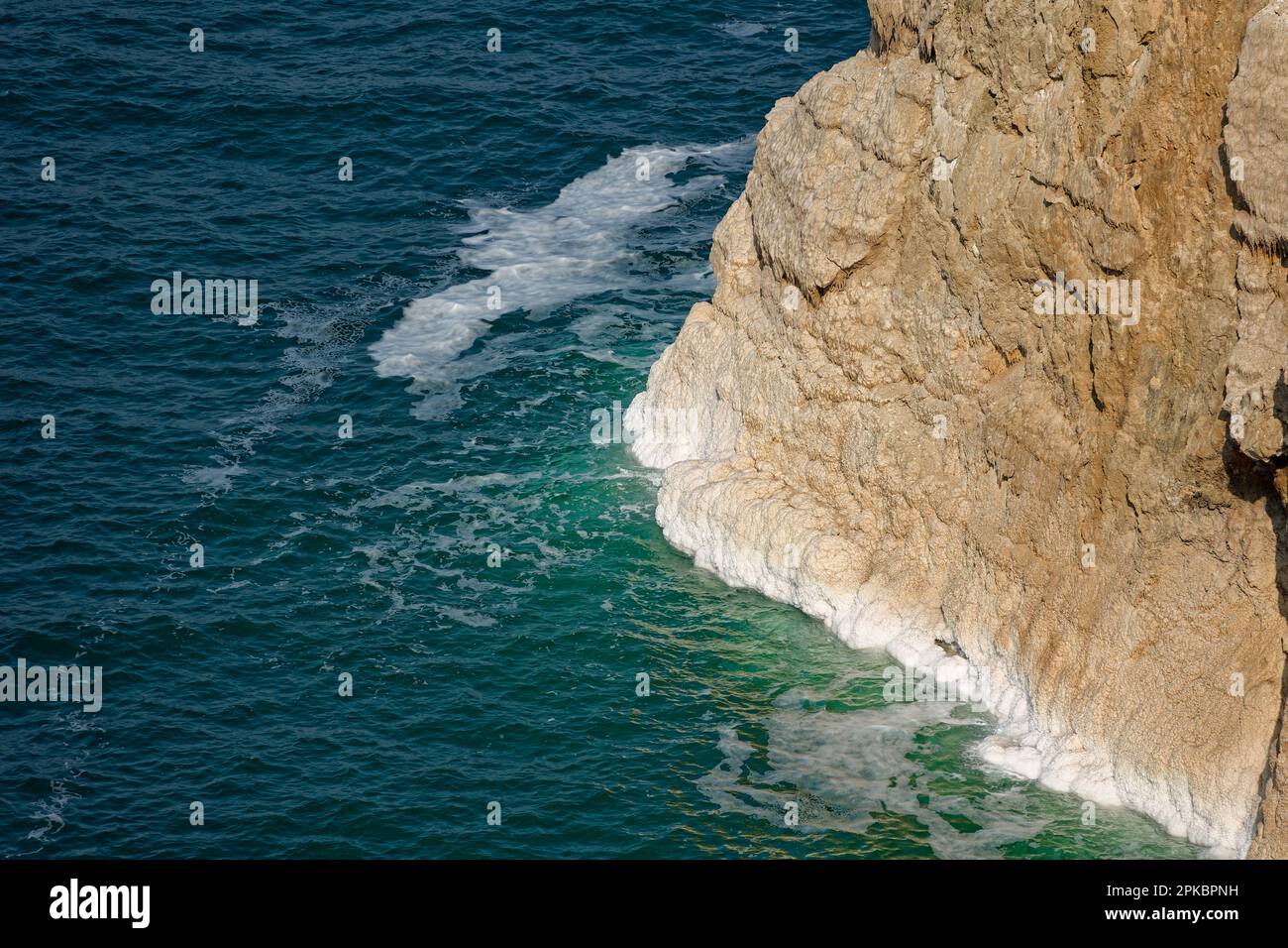 Salty rocks jordan hi-res stock photography and images - Alamy