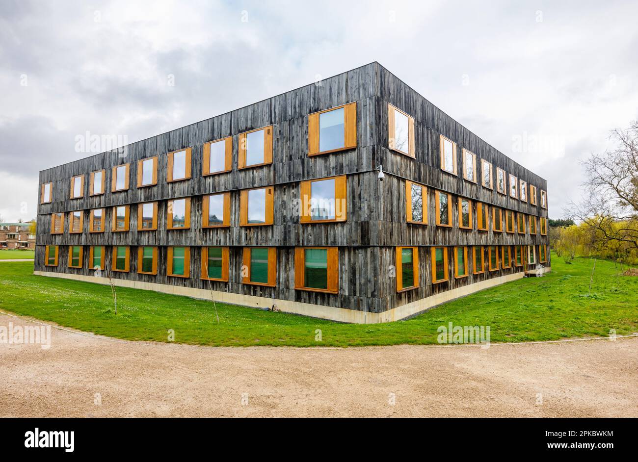 Cowan Court in the Moller Institute in the grounds of Churchill College ...