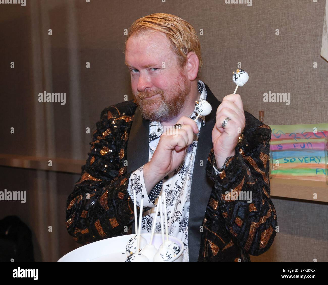 Los Angeles, California, USA. 2nd April, 2023. Greg Tally with a couple ...