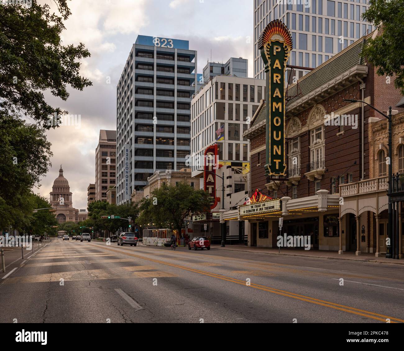 A picture of Congress avenue in Austin, Texas. Old Paramount movie ...
