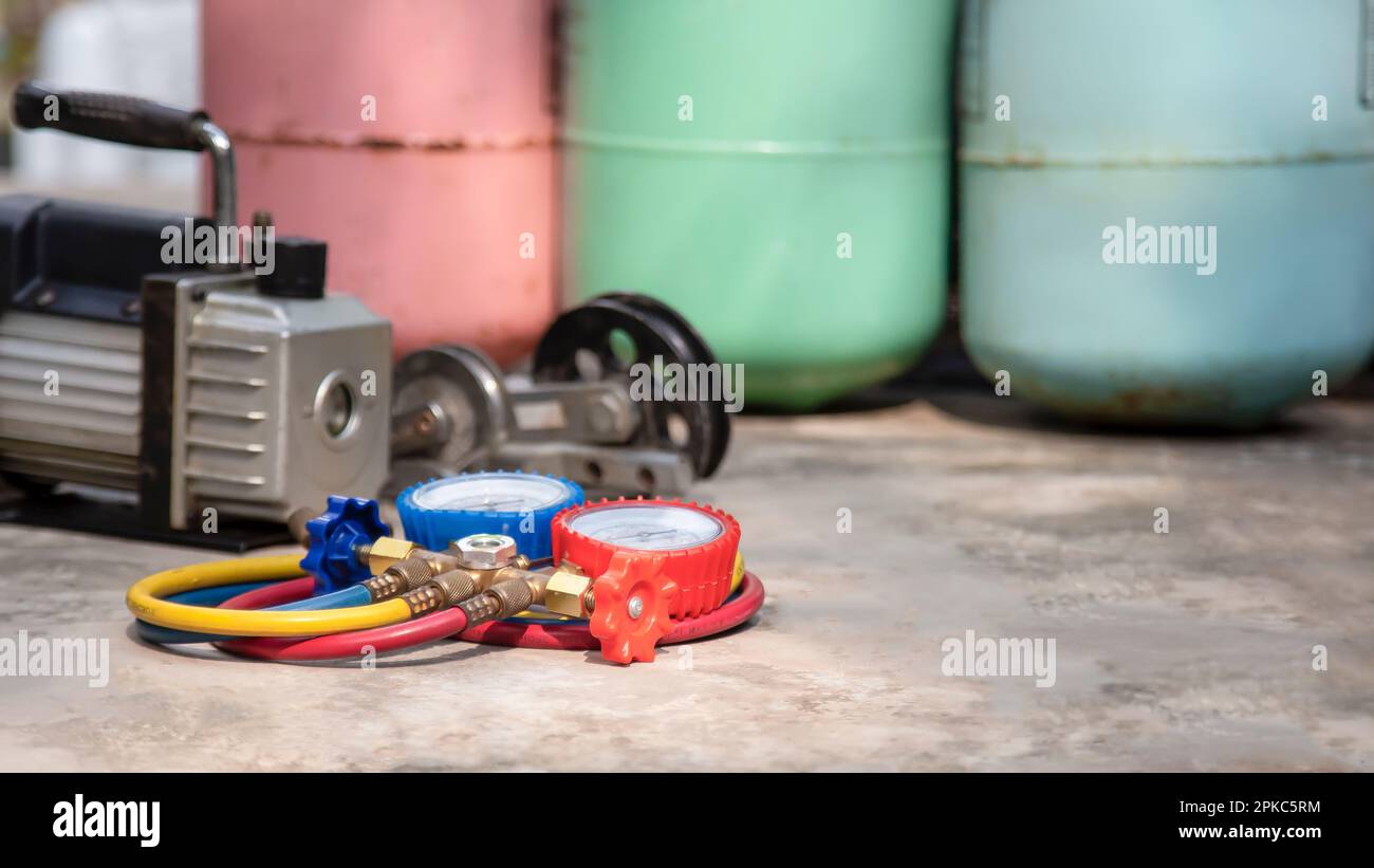 Tools for air conditioning repair and maintenance Stock Photo - Alamy