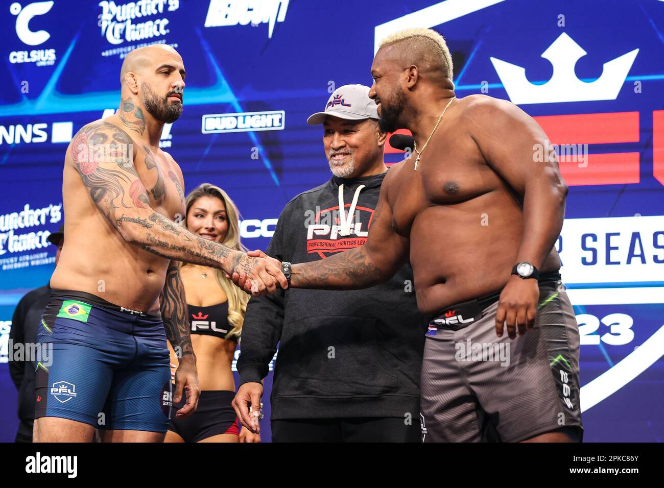 April 6, 2023: (L-R) Heavyweights Danilo Marques and Yorgan De Castro shake hands during the ...