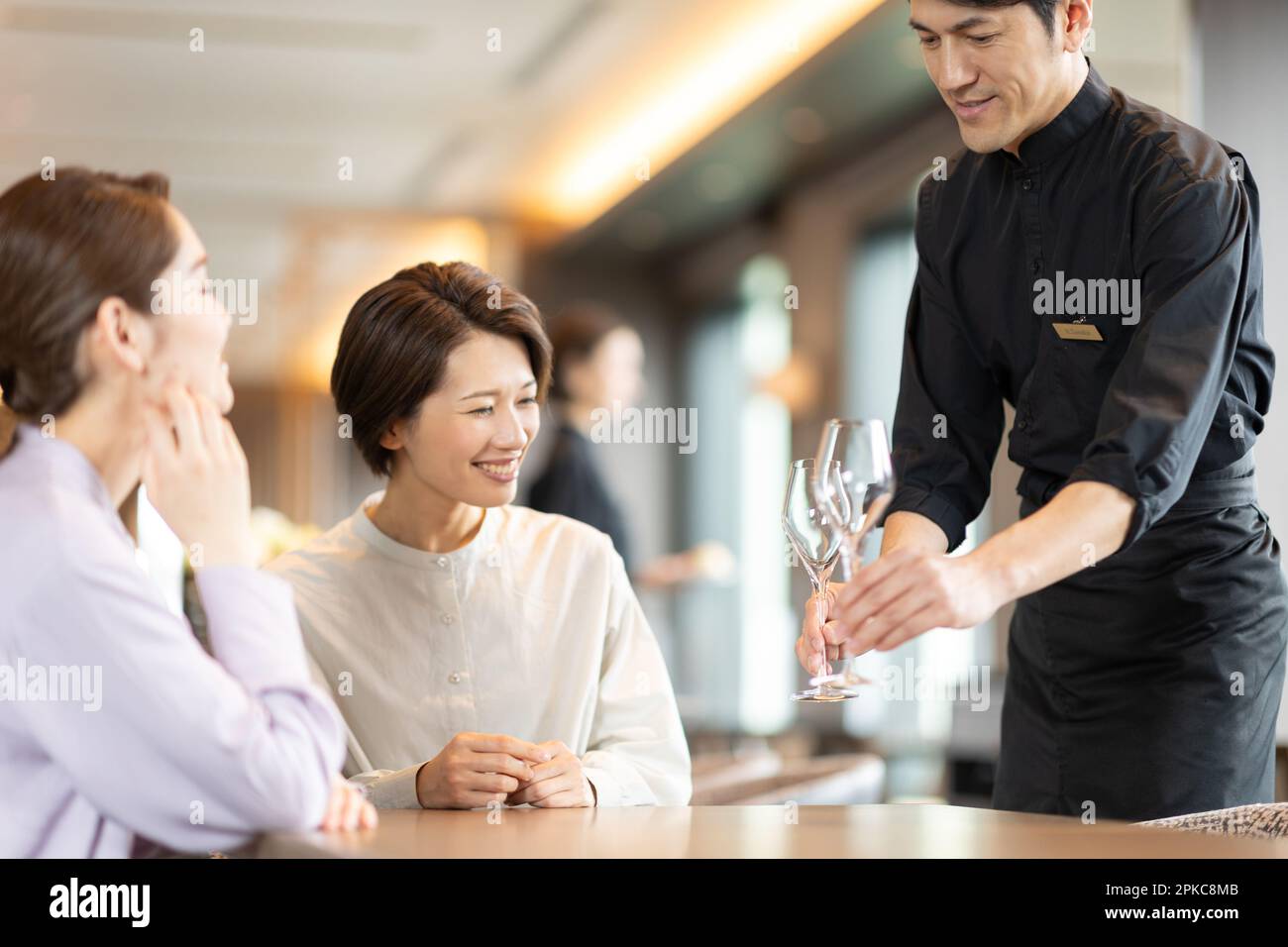 Glasses staff hi-res stock photography and images - Alamy