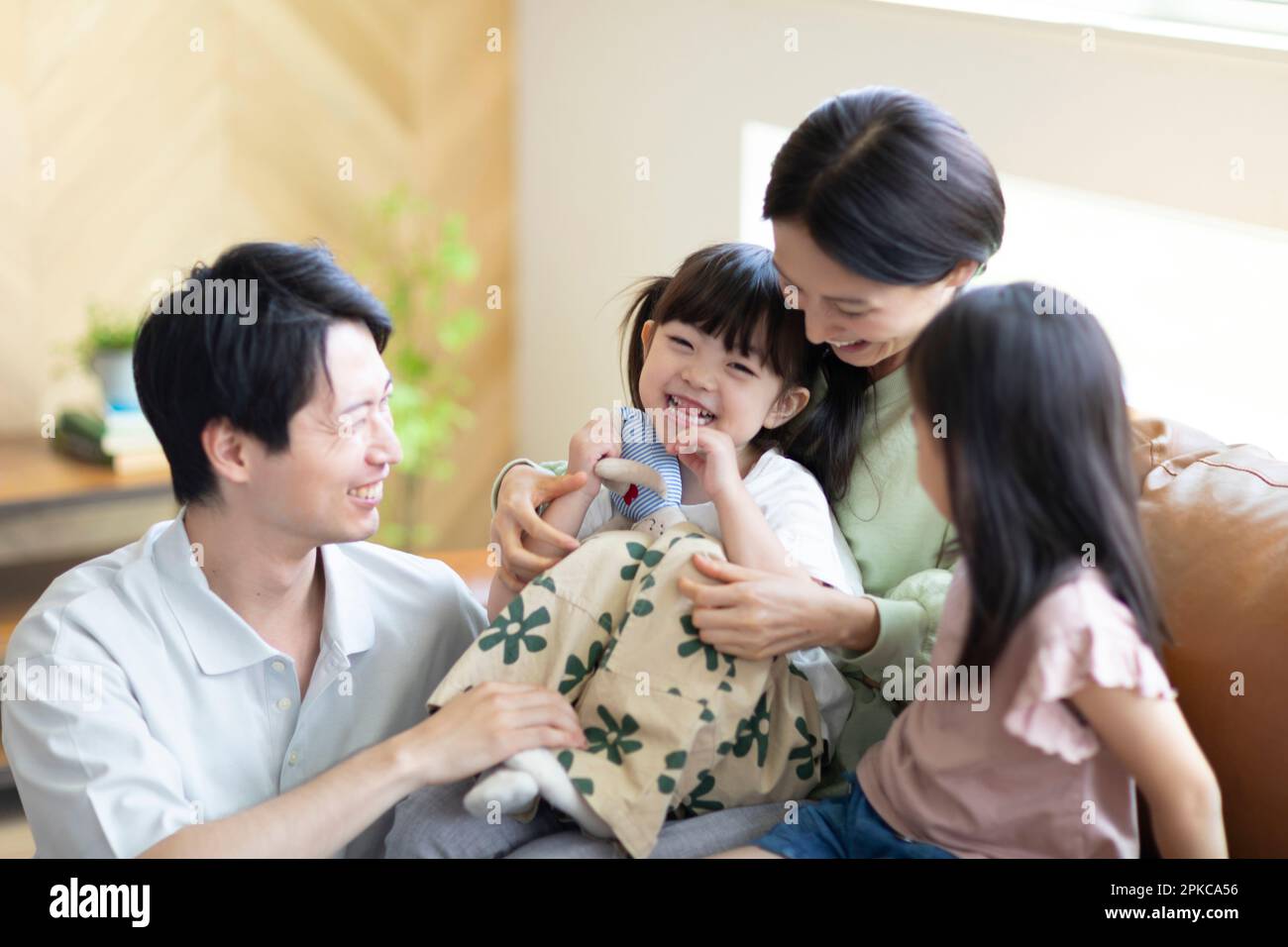 The family circle Stock Photo - Alamy