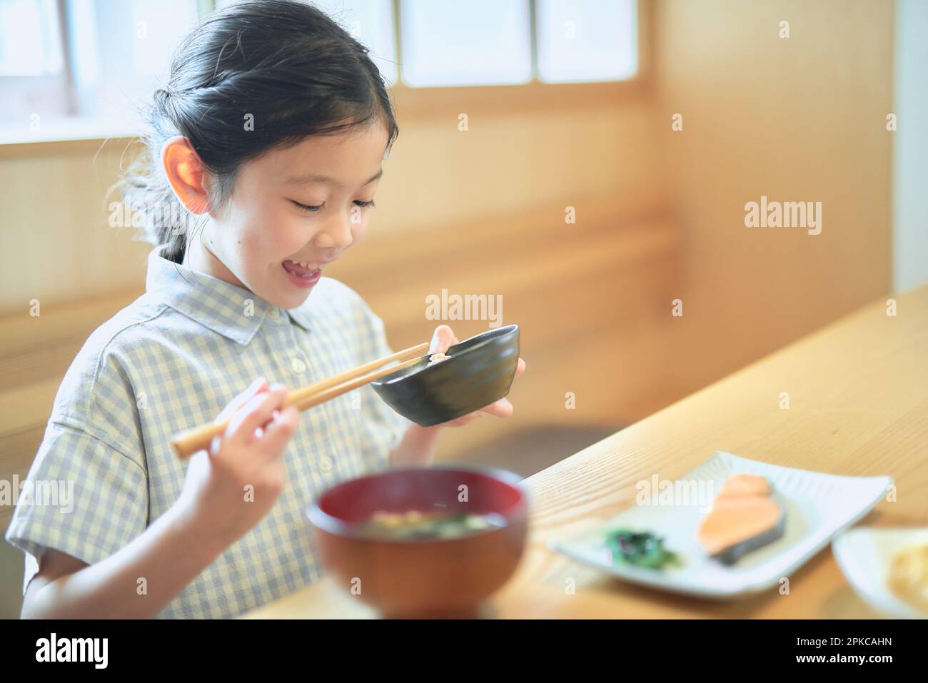Asian visuals hi-res stock photography and images - Alamy
