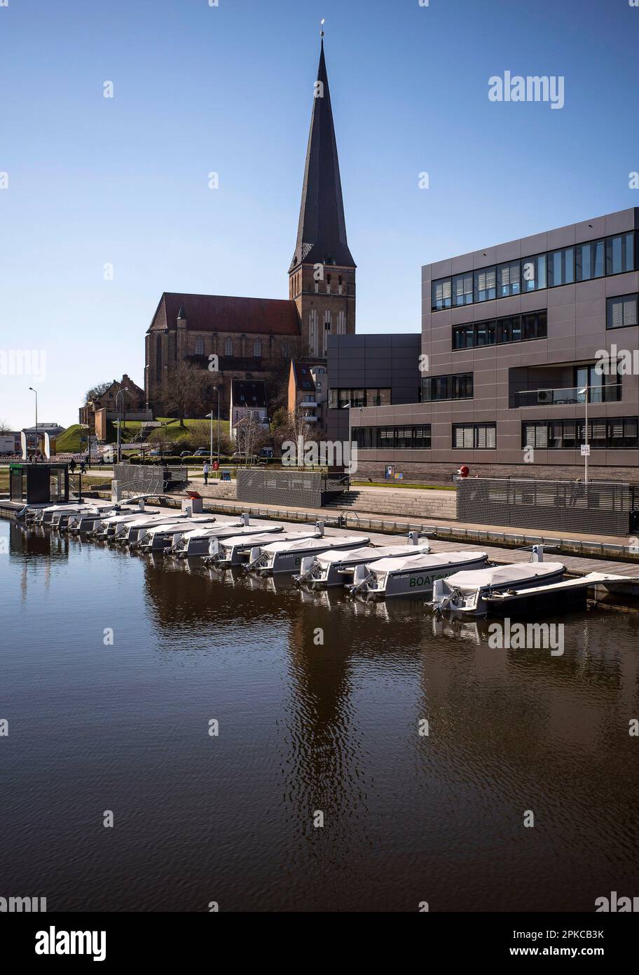 Rostock, Germany. 06th Apr, 2023. Electric boats of the rental company ...