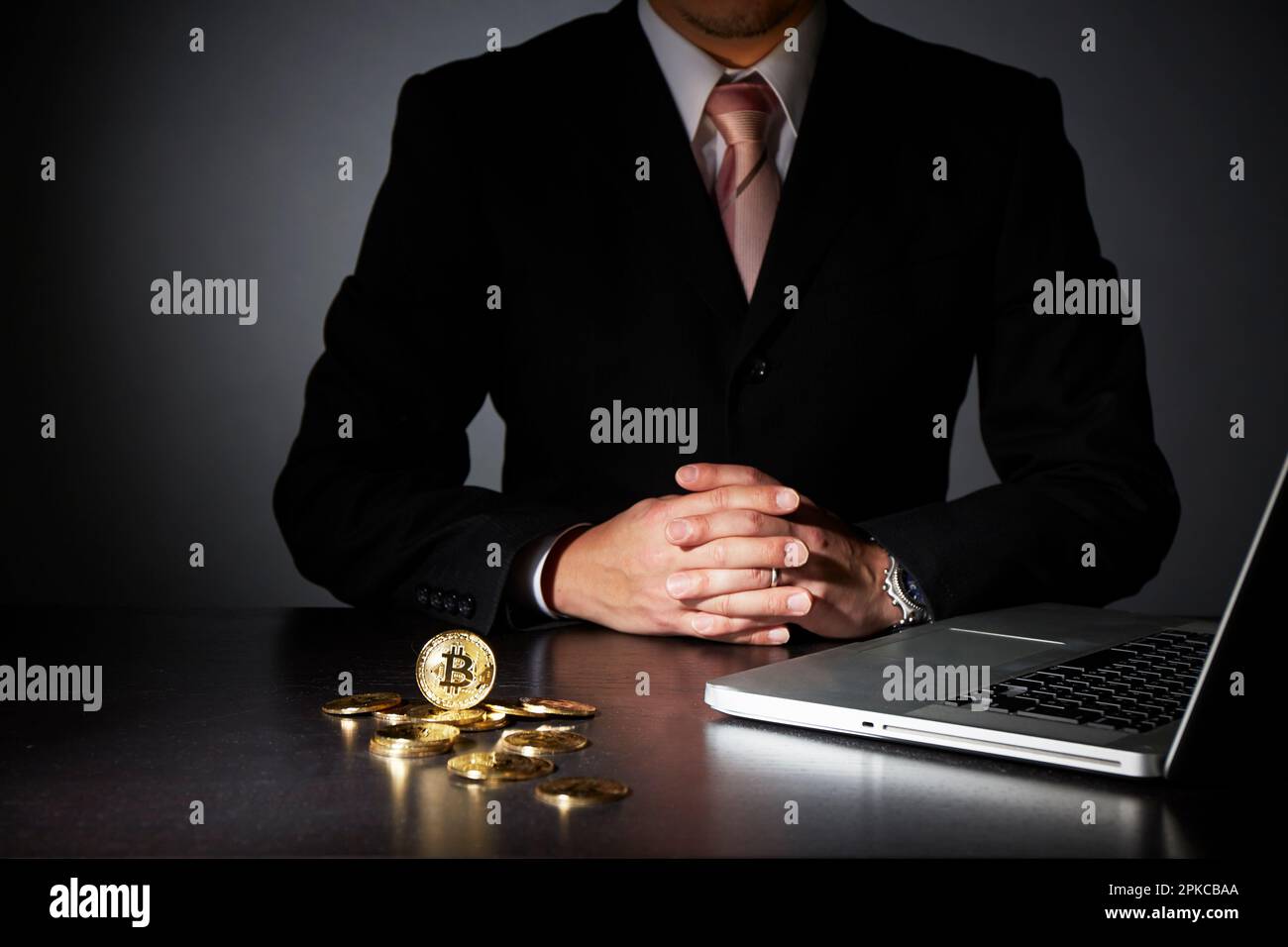 Doing business in virtual hi-res stock photography and images - Alamy