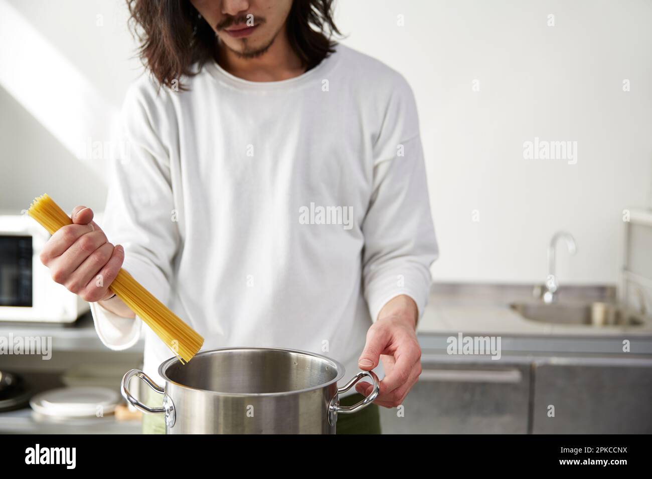 One pot pasta hi-res stock photography and images - Alamy