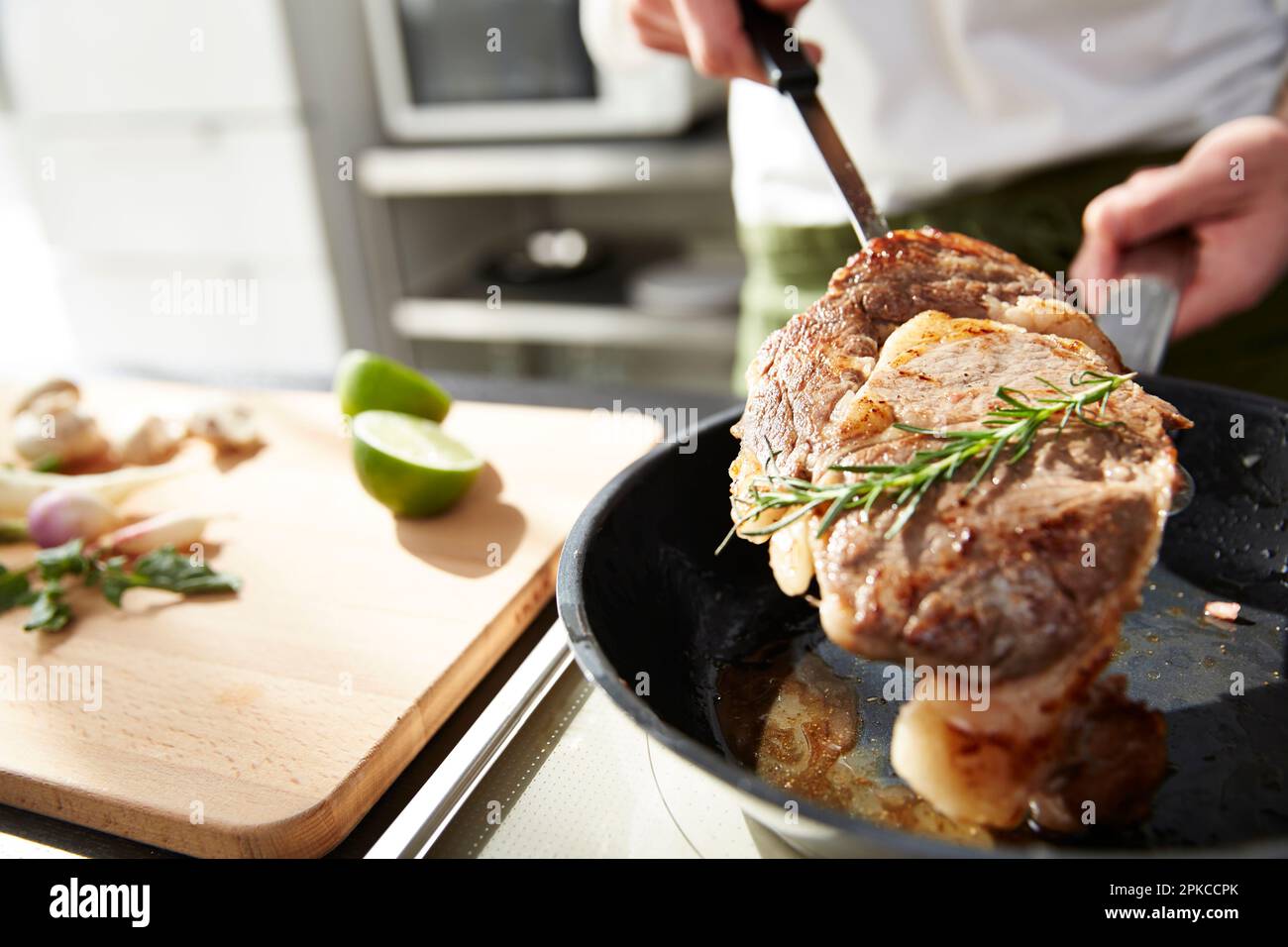 Man eating steak hi-res stock photography and images - Alamy