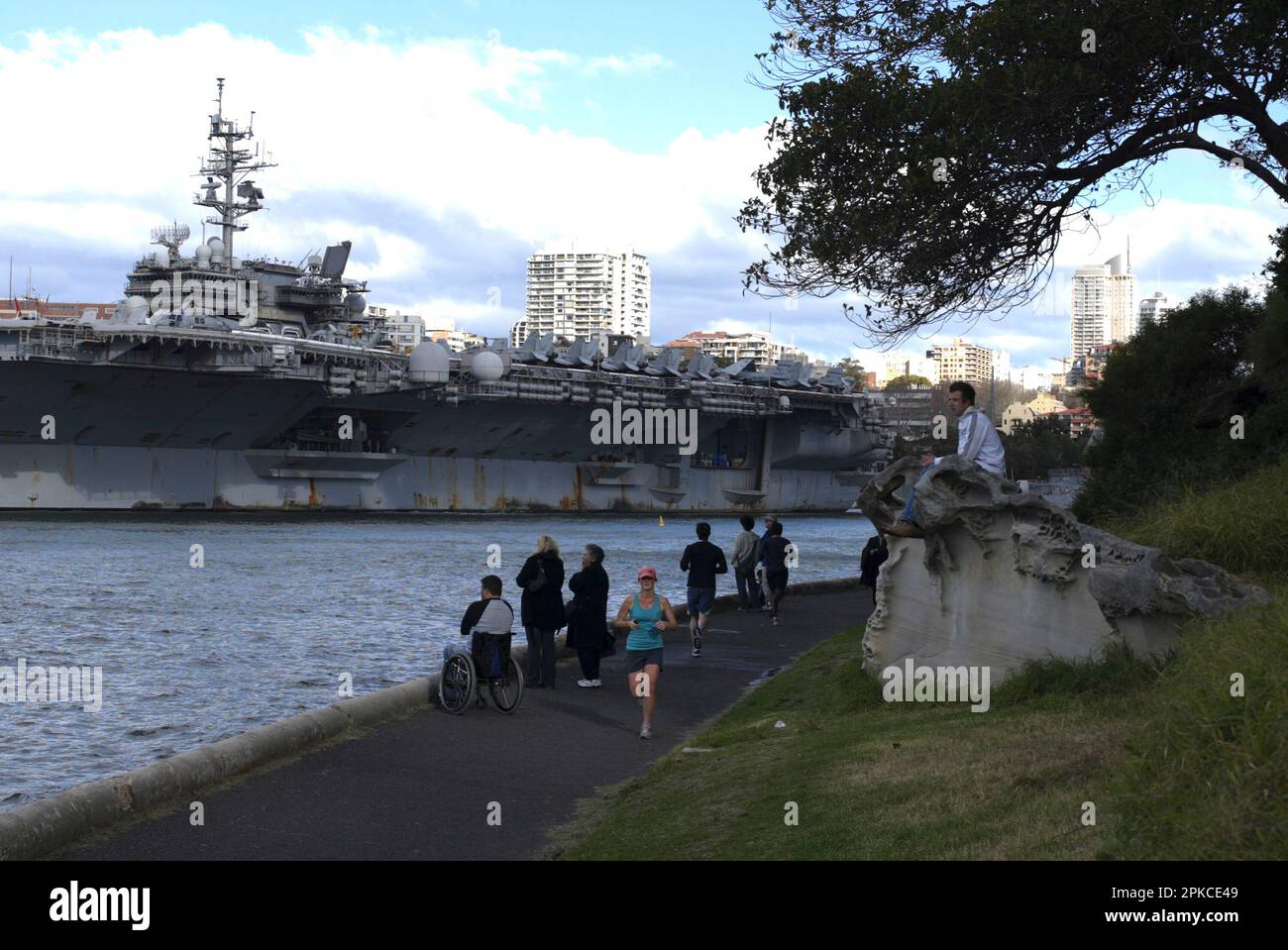Uss kitty hawk island hi-res stock photography and images - Alamy