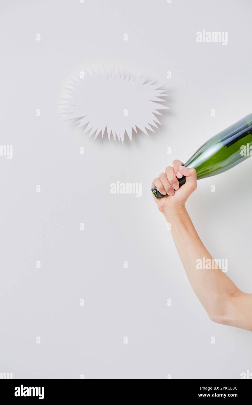 Fight with bottle hi-res stock photography and images - Alamy