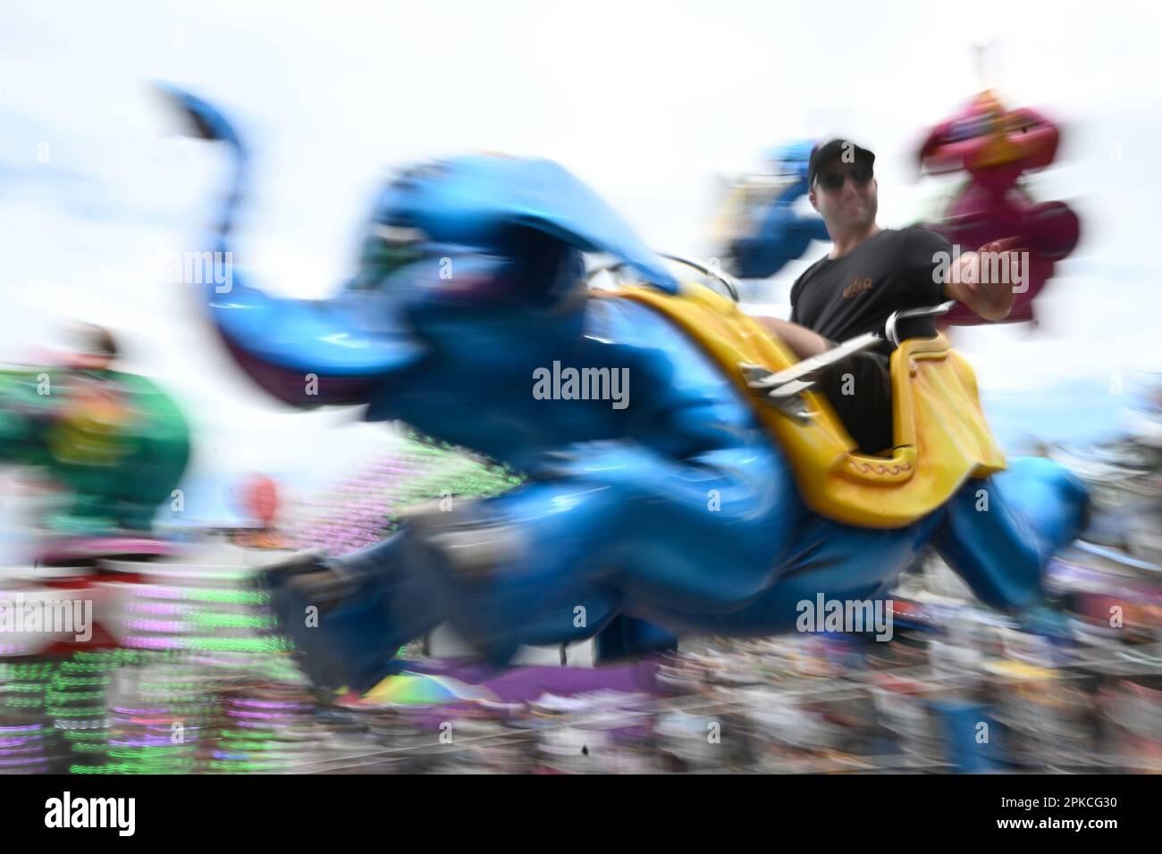 Patrons enjoy the carnival rides at the Sydney Royal Easter Show on ...