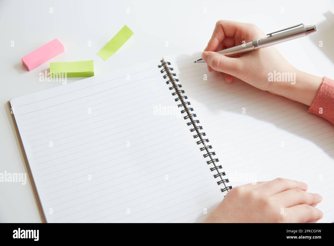 Notebook for notes hi-res stock photography and images - Alamy