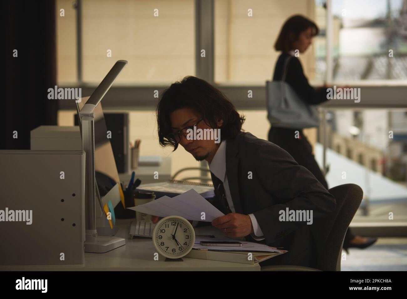 Employee leaving hi-res stock photography and images - Alamy