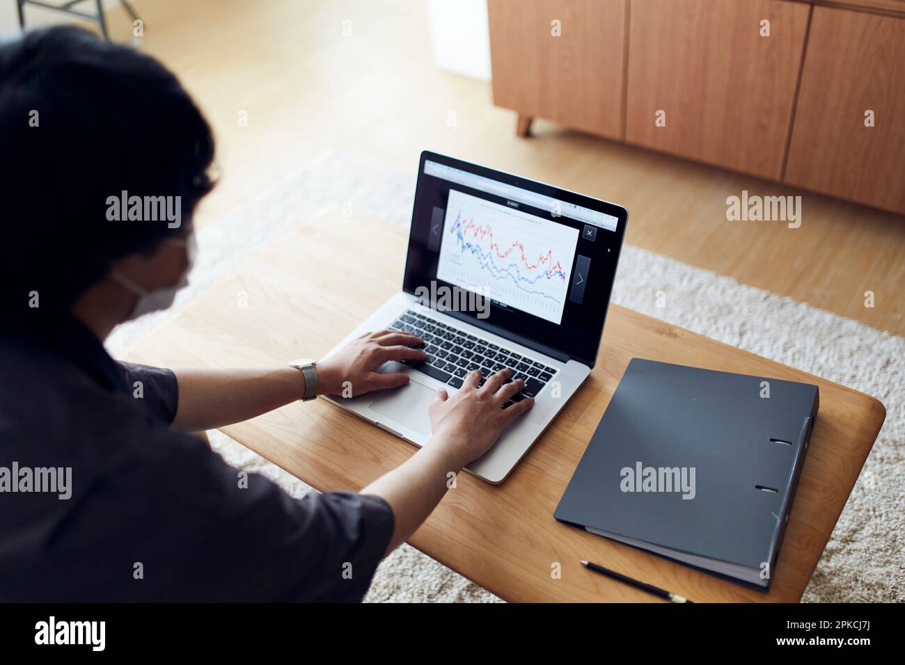 File chart hi-res stock photography and images - Alamy
