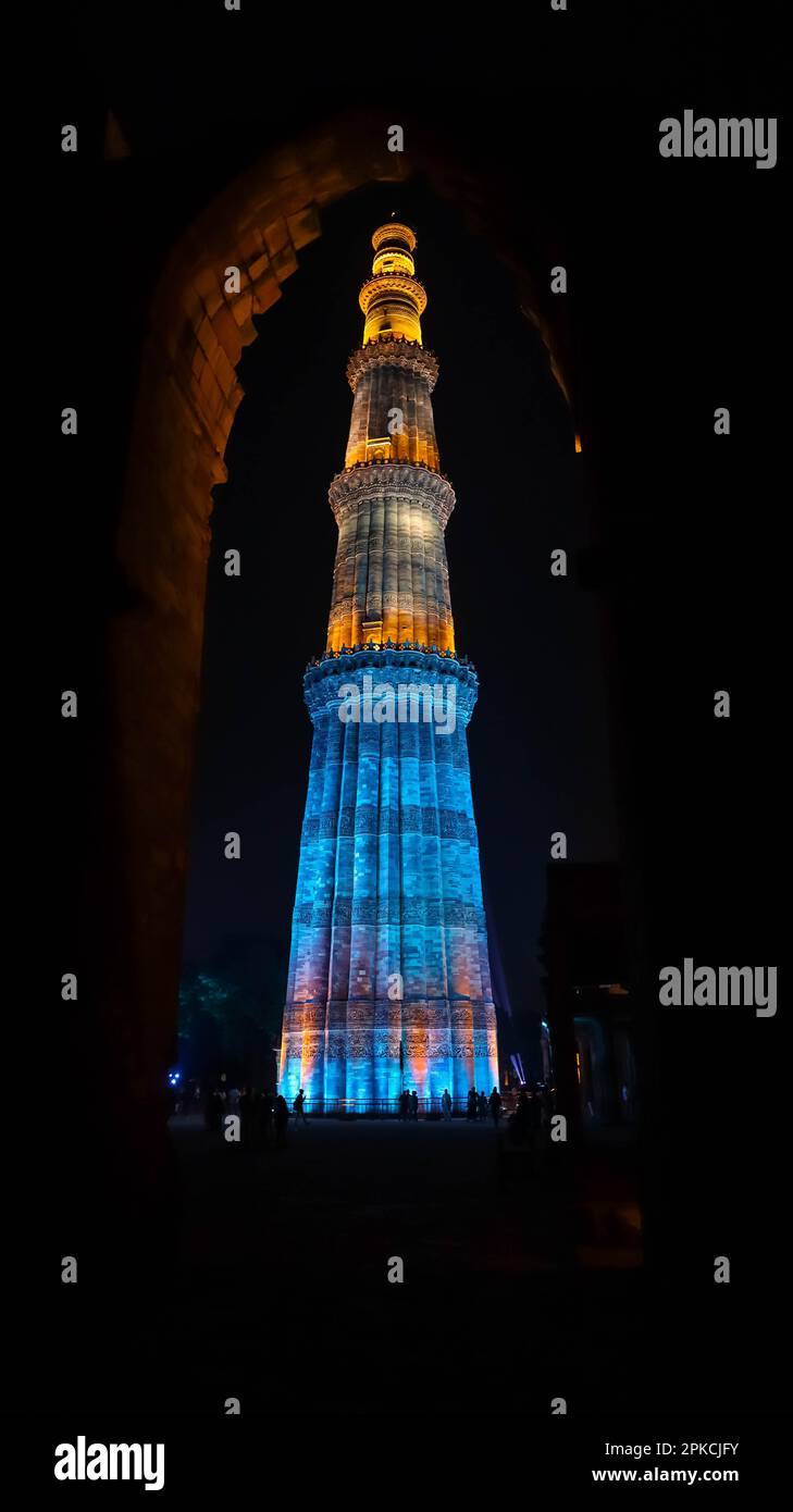 Qutub Minar Delhi At Night