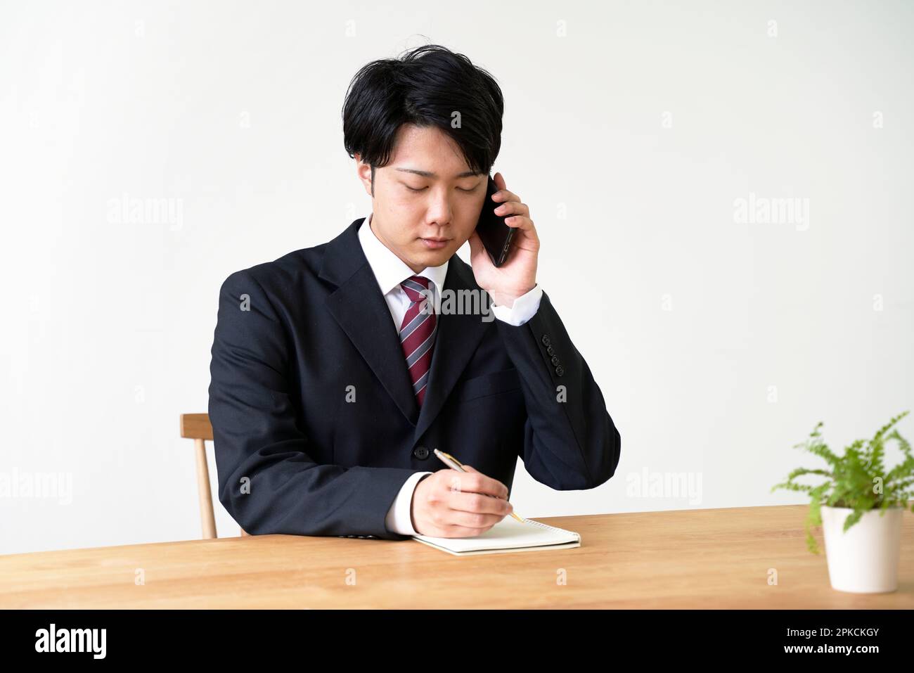 Jotting notes hi-res stock photography and images - Alamy