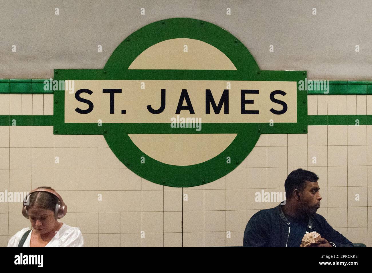 Old-fashioned London Underground-style signage at St James Station ...