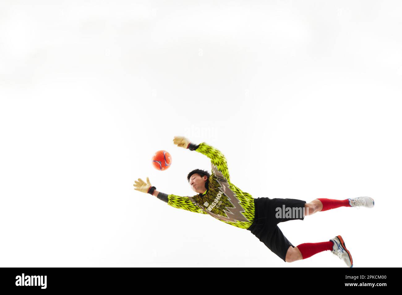 Trying to get ball hi-res stock photography and images - Alamy